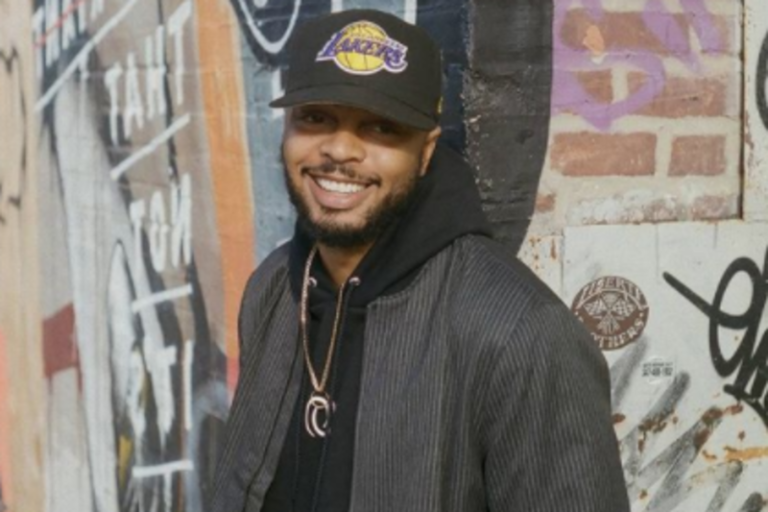 Dustin Young, A Black Male Doula, Got His Certification To Help Guide ...